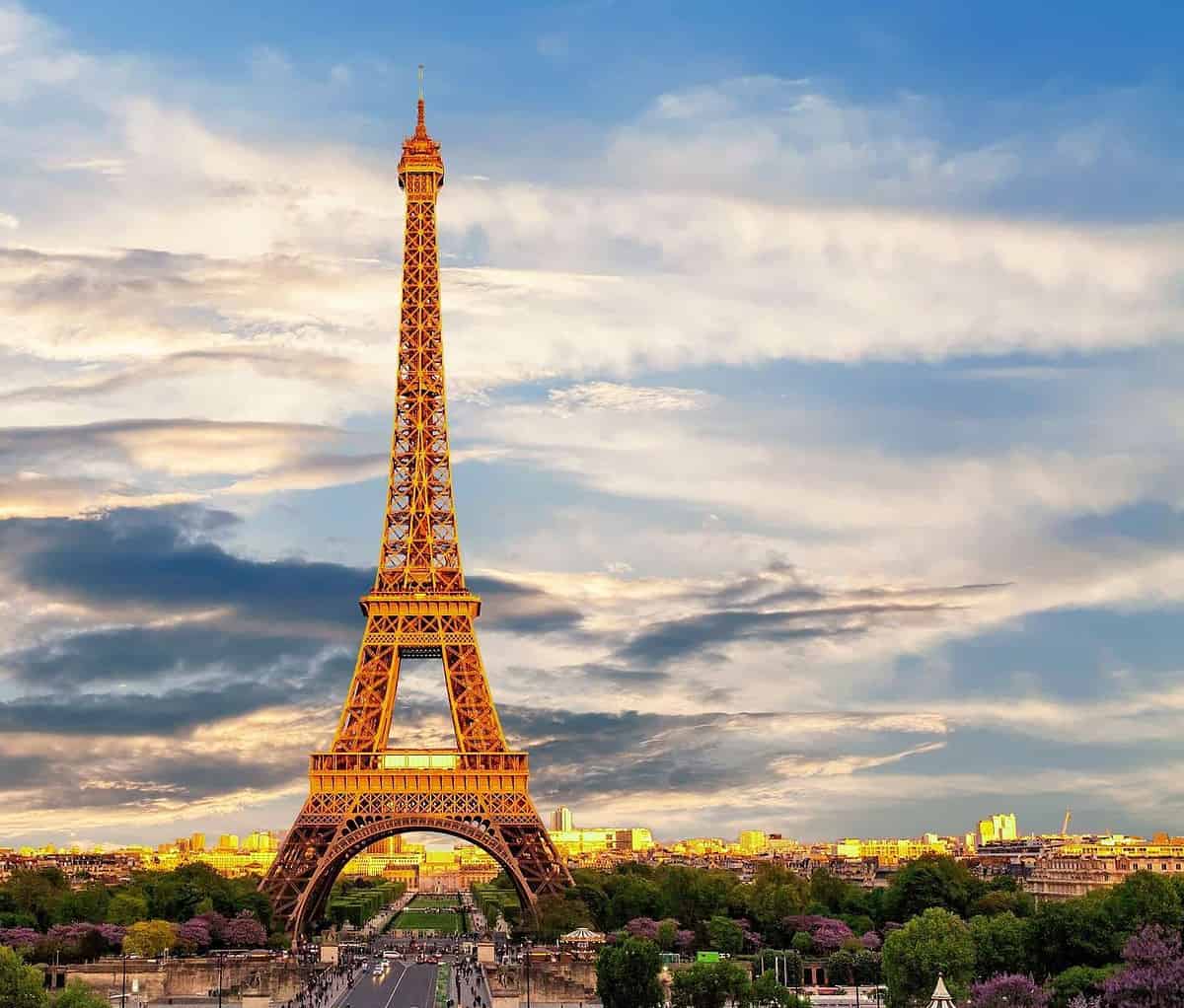 25 Famous Landmarks In France You Can't-Miss