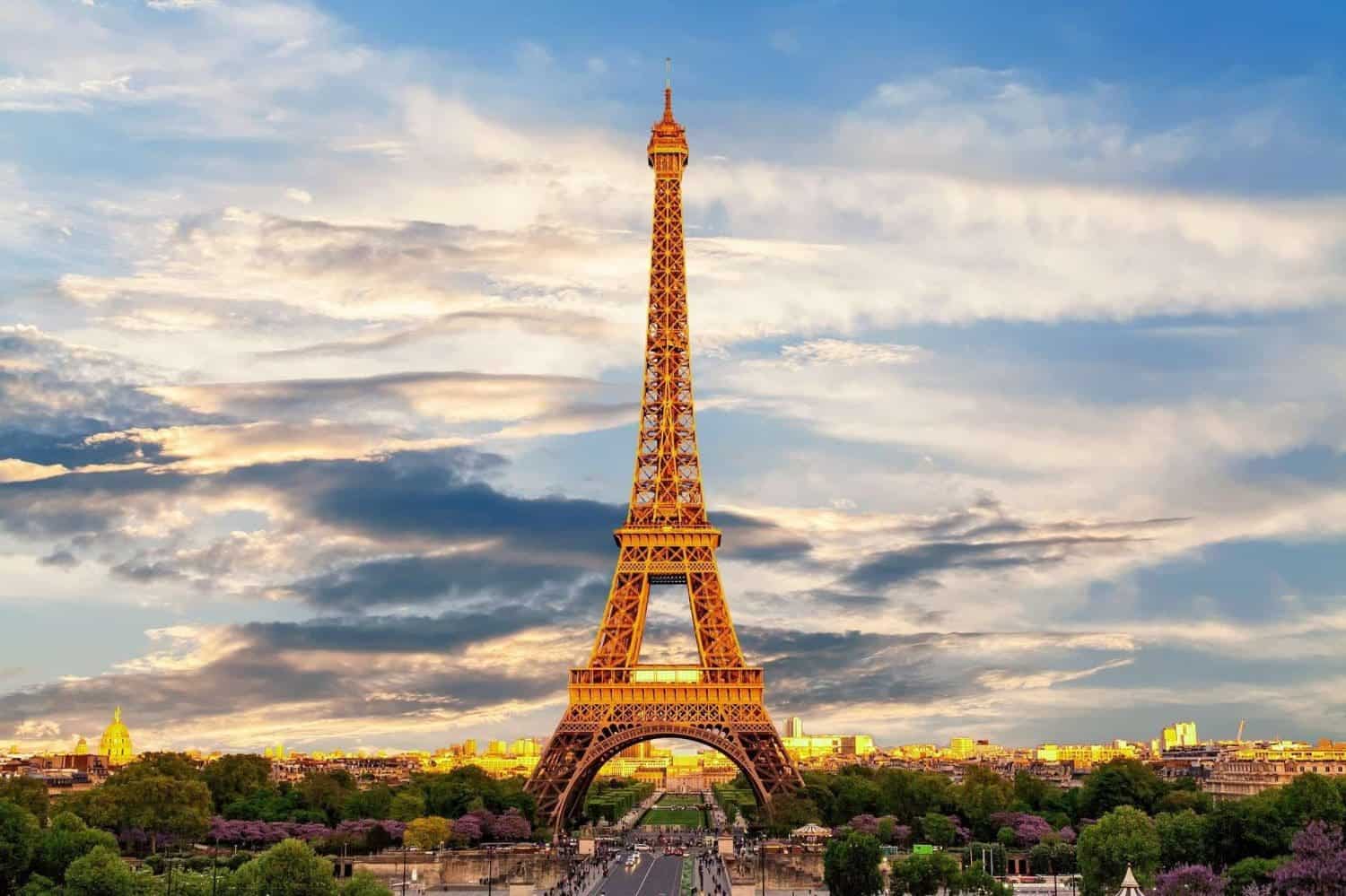 25 Famous Landmarks In France You Can't-Miss