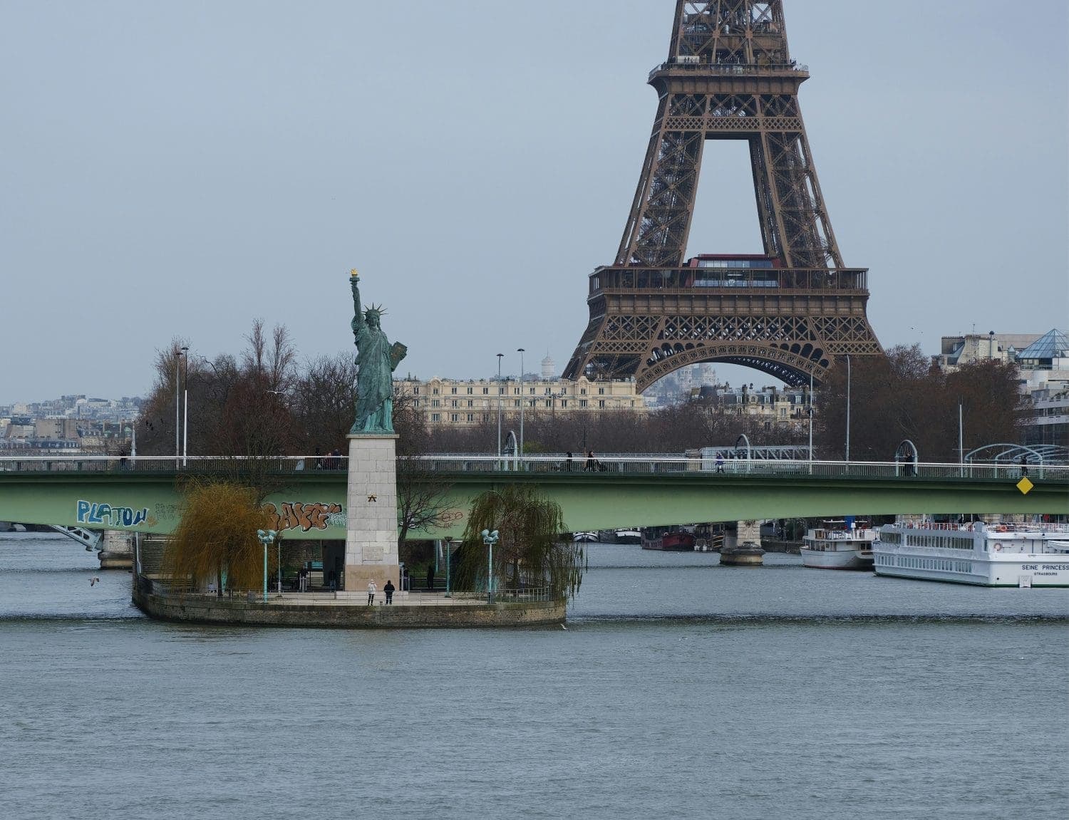 31 Interesting Facts About Paris